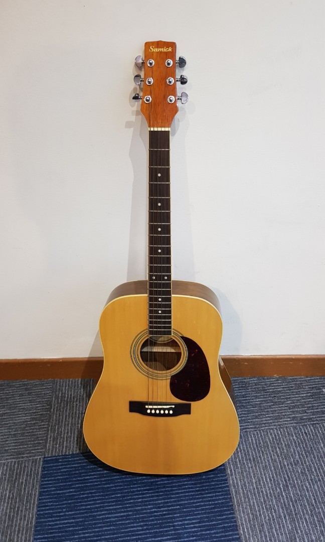 Samick Guitar, Hobbies & Toys, Music & Media, Musical Instruments on ...