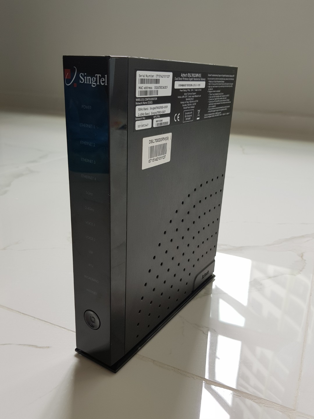 Singtel Router - Aztech DSL7002GRV(s), Computers & Tech, Laptops ...