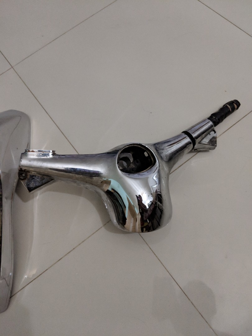 Vespa Super Chrome handle and mudguard, Motorcycles, Motorcycle ...