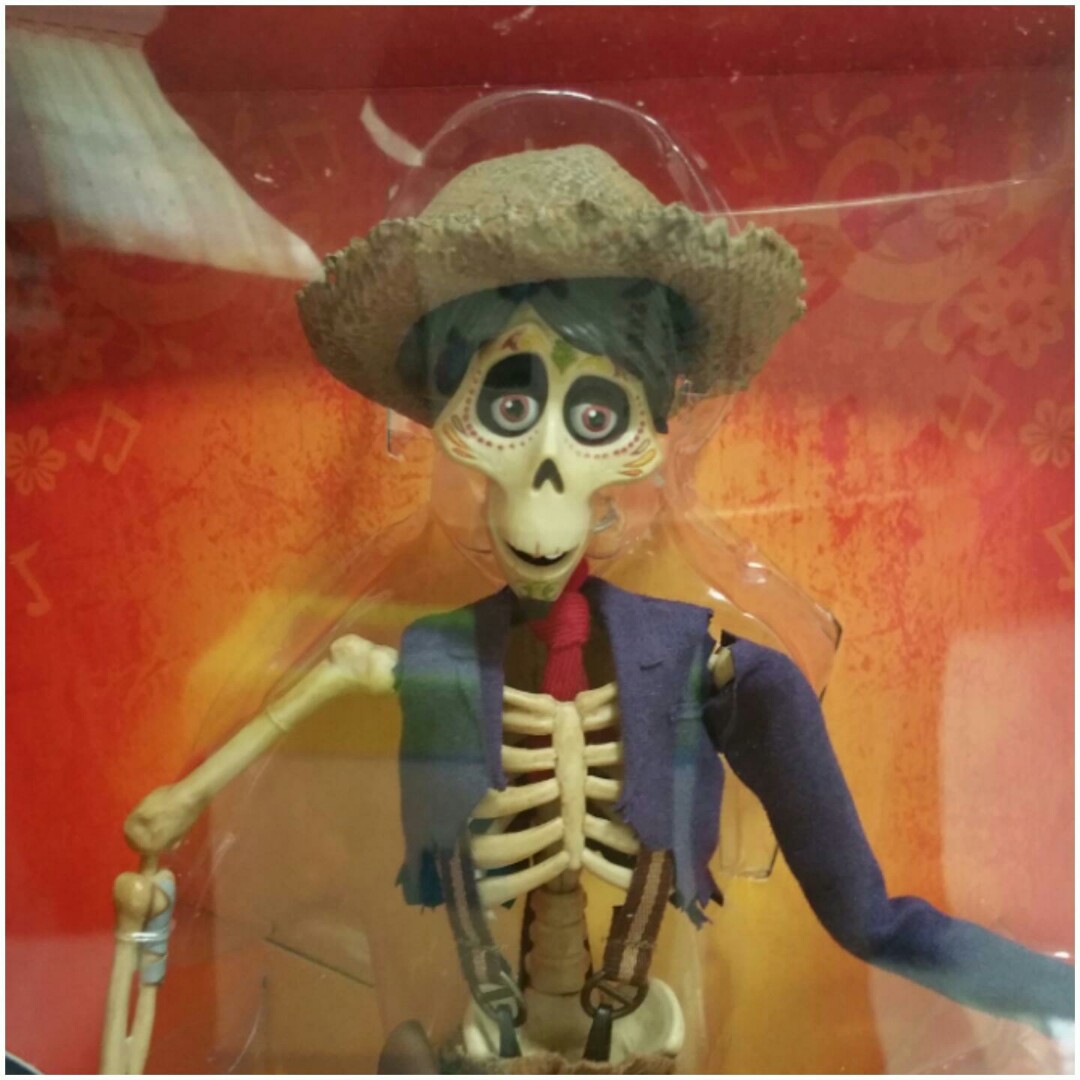 Disney Pixar Coco Hector Singing Action Figure (Disneystore Exclusive ...