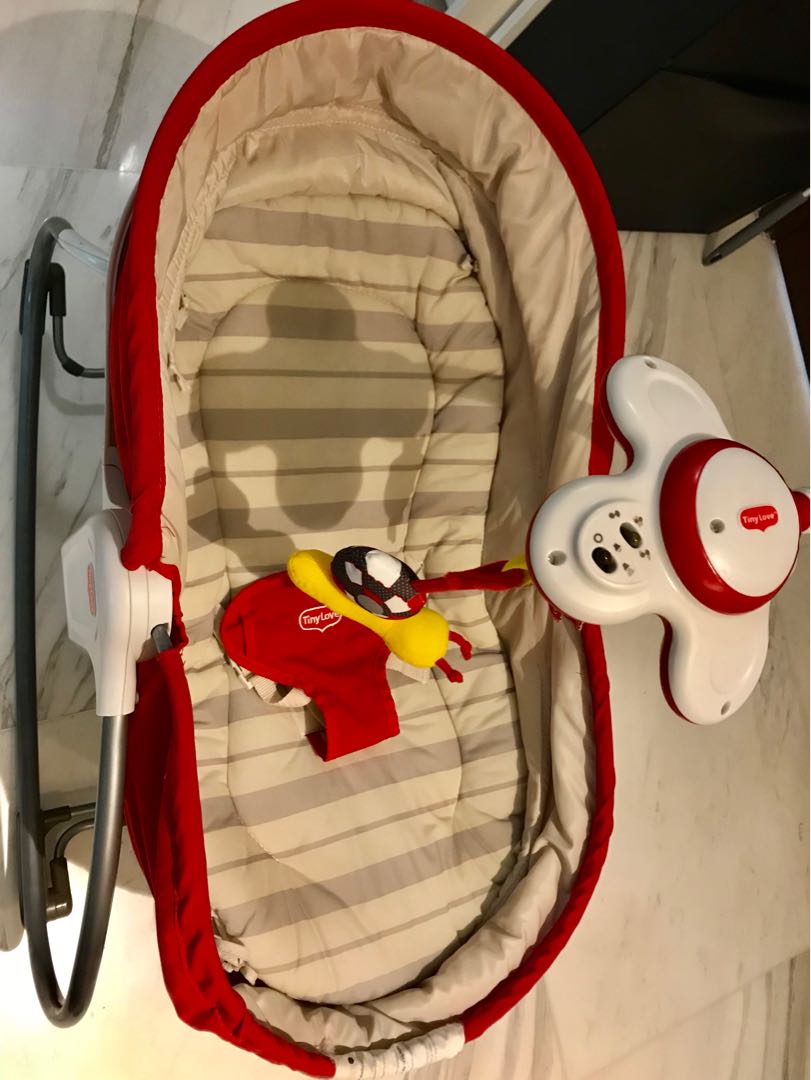 Tiny love rocker, Babies & Kids, Babies & Kids Fashion on Carousell