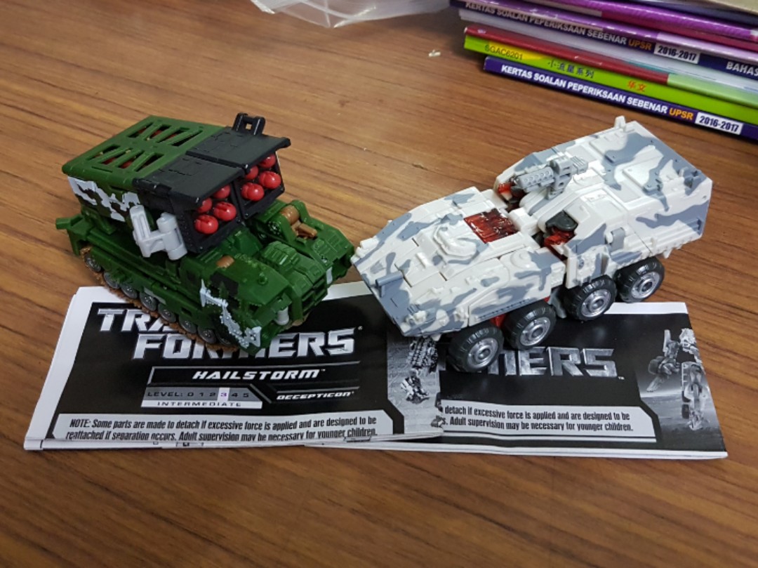 Transformers Movie Deluxe Hailstorm + Wreckage, Hobbies & Toys, Toys ...