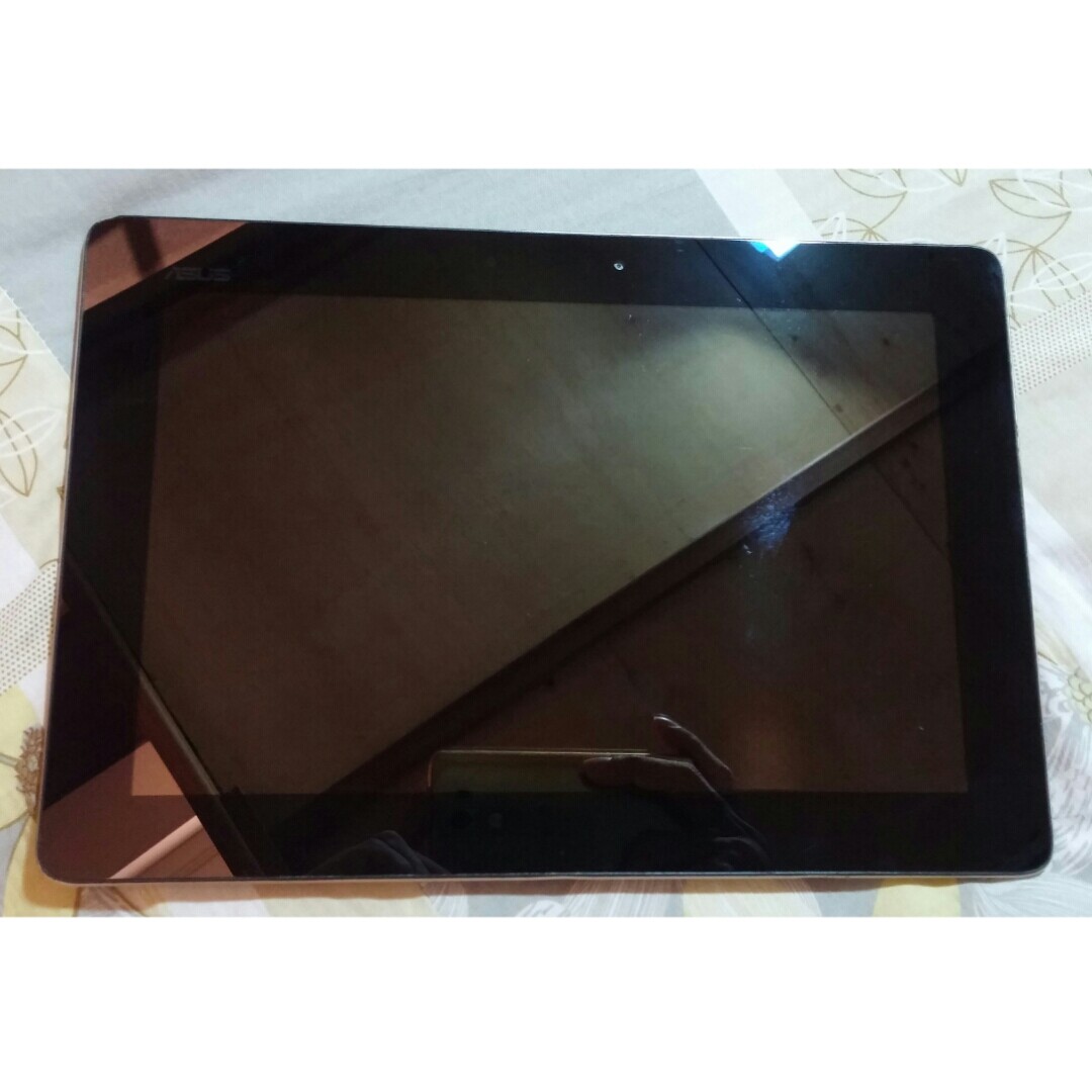 華碩 Asus TF201 10.1吋 平板 32G (故障機), 電腦及科技產品, 桌上電腦或筆記型電腦在旋轉拍賣