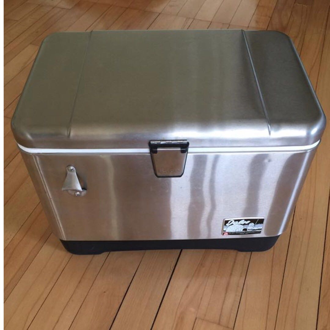 Cool box, Furniture & Home Living, Home Improvement & Organisation ...