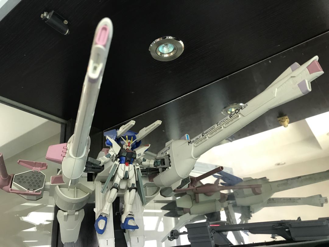 Gundam Meteor-01 mobile suit embedded tactical enforcer, Hobbies & Toys ...