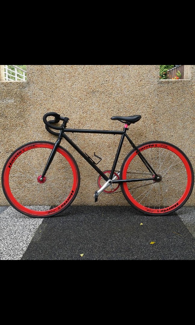 Harris fixie, Sports Equipment, Bicycles & Parts, Bicycles on Carousell