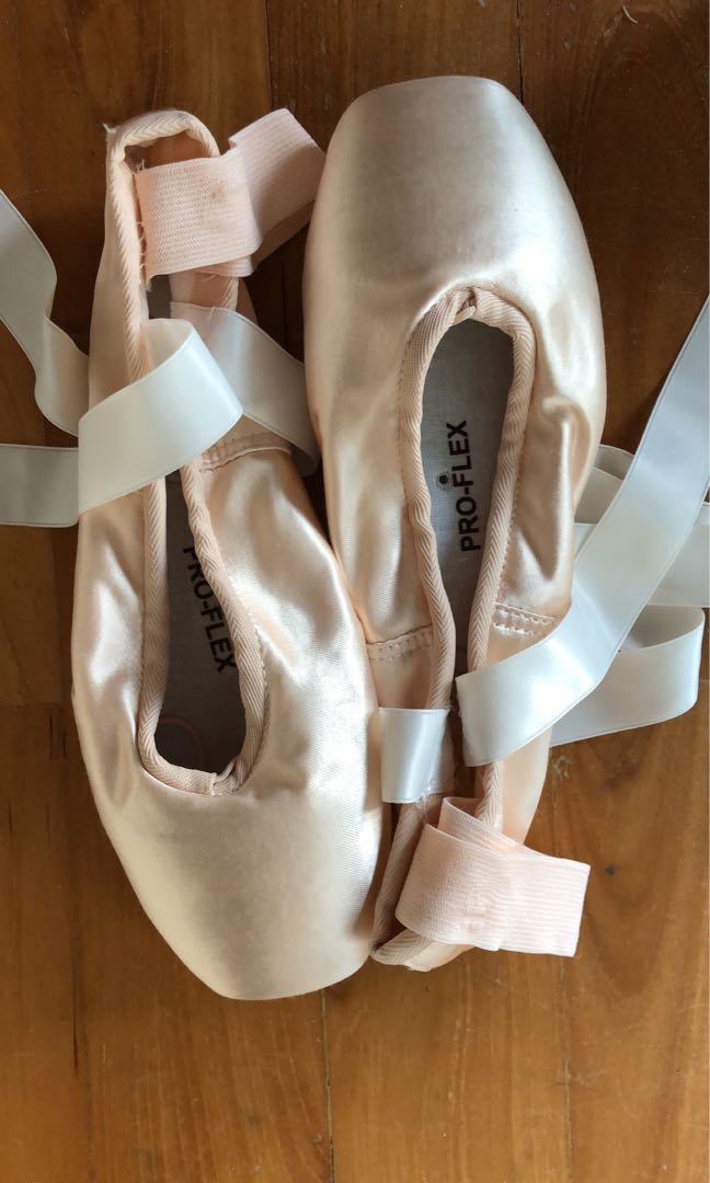 Ballet Pointe Shoes (Grishko Pro-Flex), Babies & Kids, Babies & Kids ...