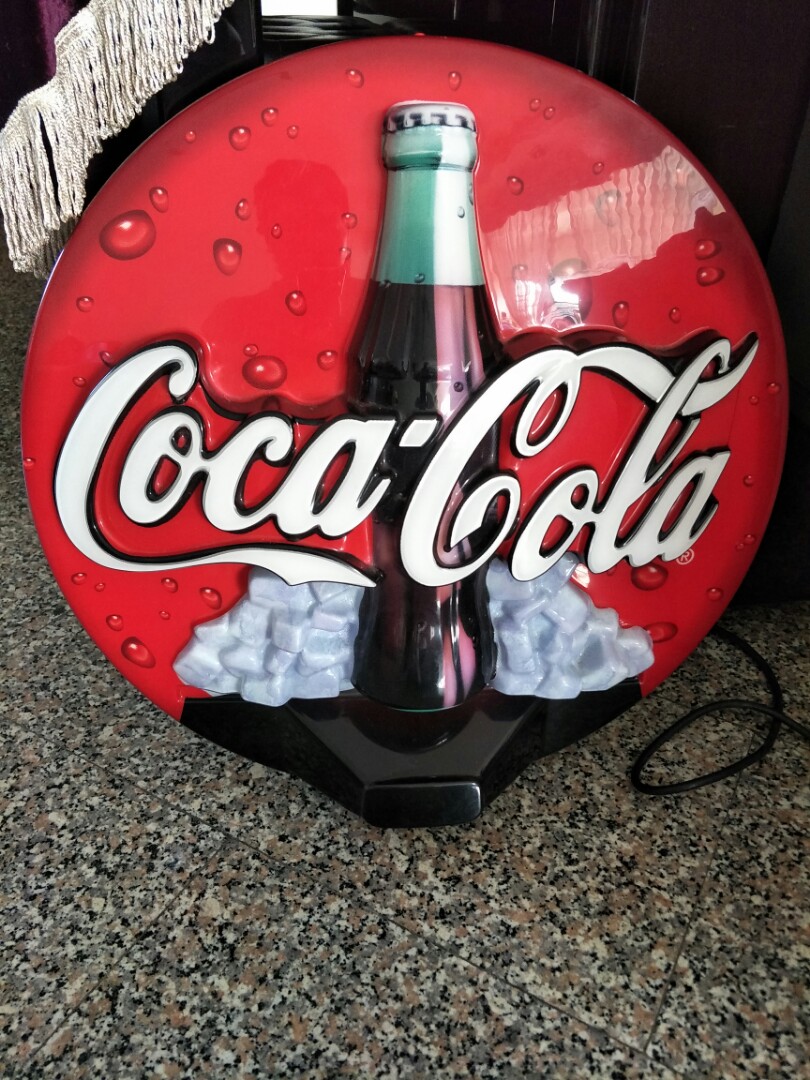 Coke light box, Bulletin Board, Looking For on Carousell