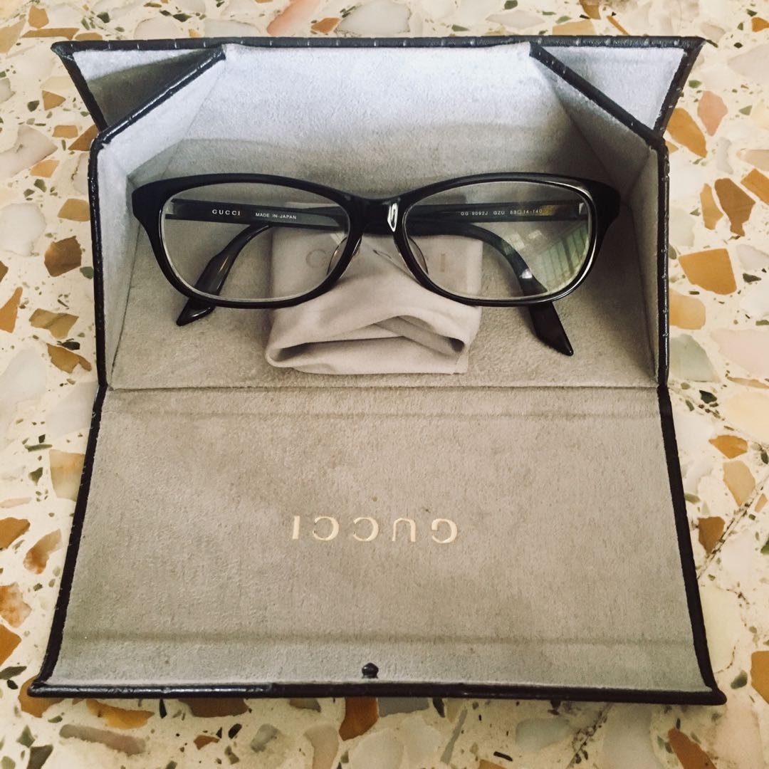 GUCCI Turtle Shell/Black Spectacle Frame (Made in Japan), Luxury ...