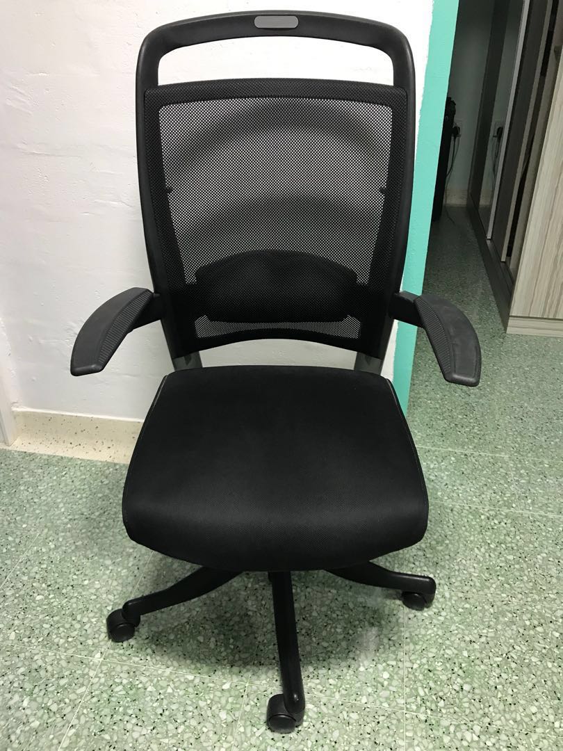 Office ergonomic chair , Furniture & Home Living, Furniture, Chairs on Carousell