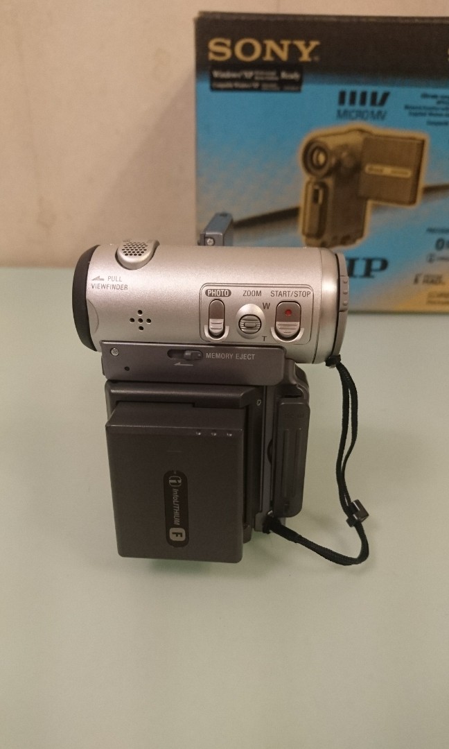 Sony Micro MV --- DCR-IP7BT, 音響器材, 可攜式音響設備 - Carousell