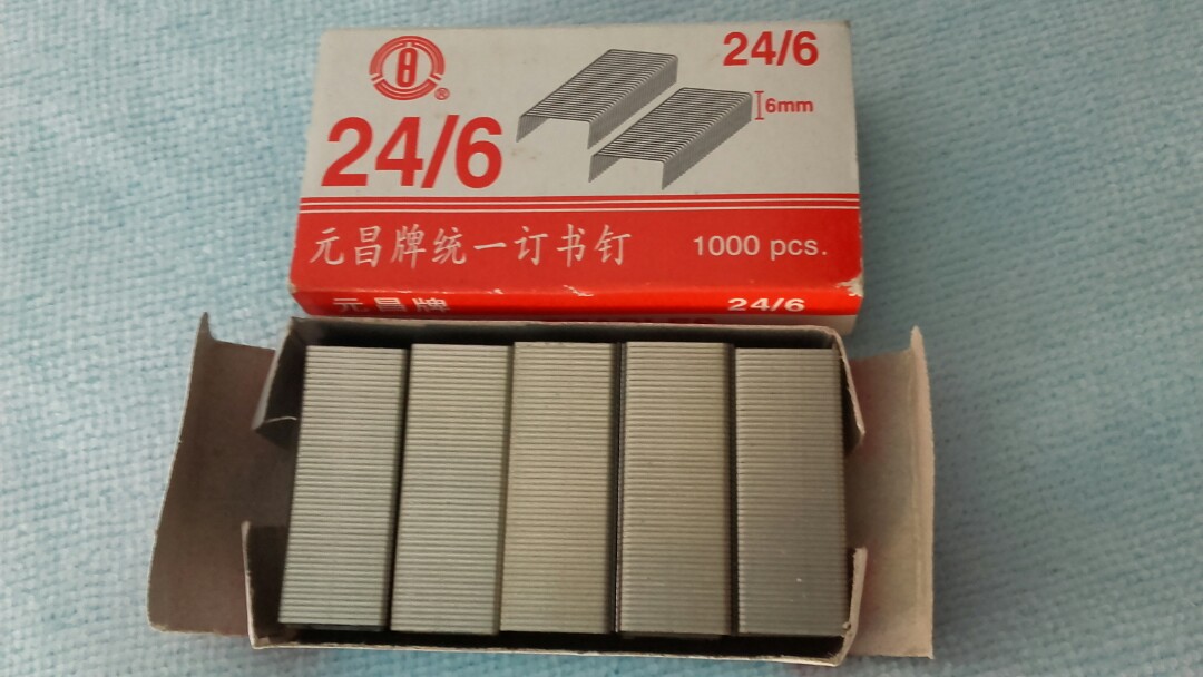 Staple Wire, Hobbies & Toys, Stationary & Craft, Craft Supplies & Tools ...