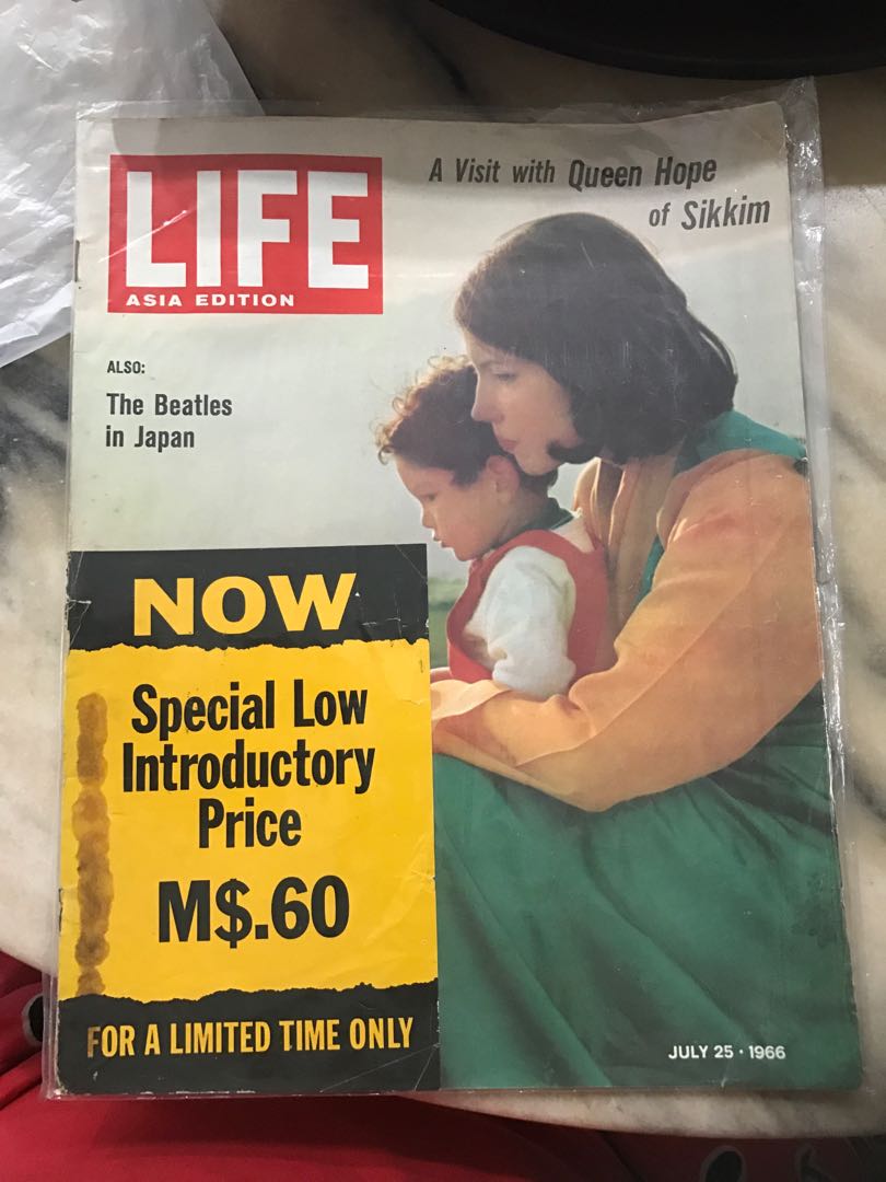 Vintage Life Magazine 1966 - The Beatles, Hobbies & Toys, Collectibles ...