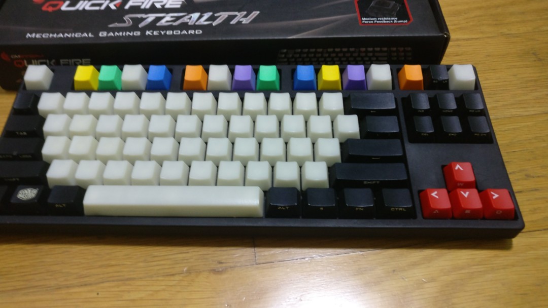 Cm storm quickfire stealth tkl mechanical keyboard with custom keycaps ...