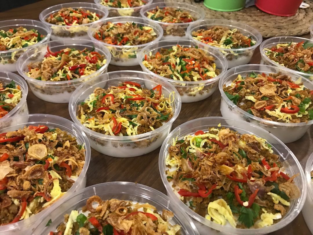 Kuih Talam Lauk / Talam berlauk, Food & Drinks, Local Eats on Carousell