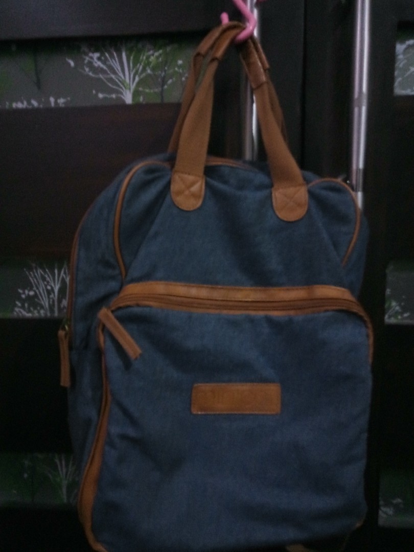 Minicci Maong Backpack, Women's Fashion, Bags & Wallets, Backpacks on ...