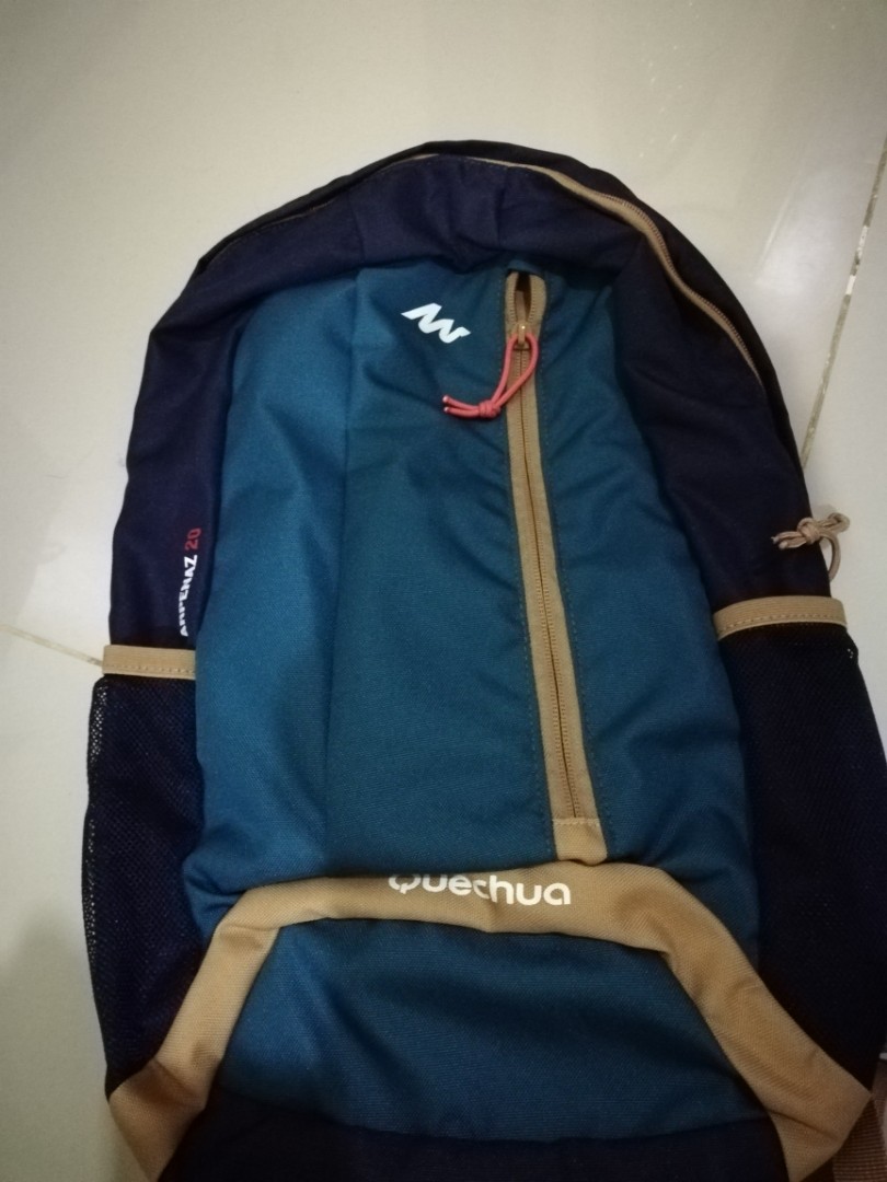 Quechua 20L, Sports Equipment, Sports & Games, Billiards & Bowling on ...
