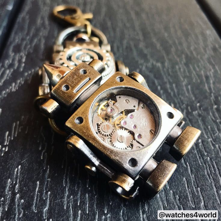 Robot Sultana - Keychain, Luxury, Watches on Carousell