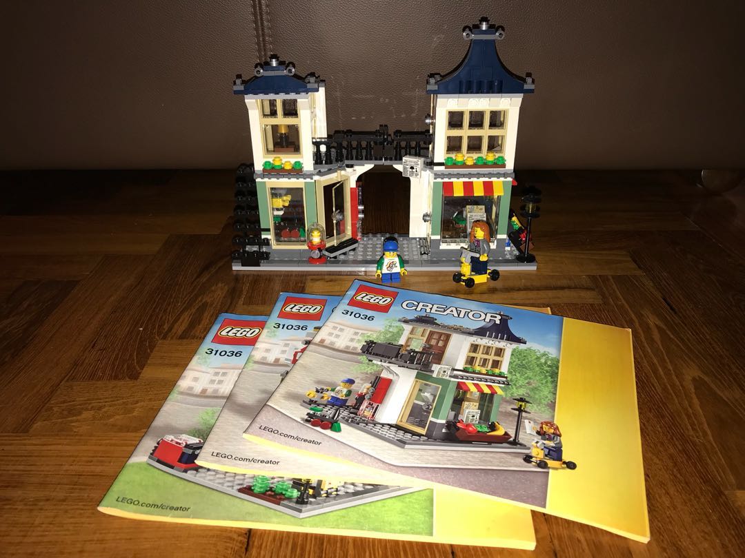 Lego Creator 31036 Toy & Grocery Store, Hobbies & Toys, Toys & Games on ...