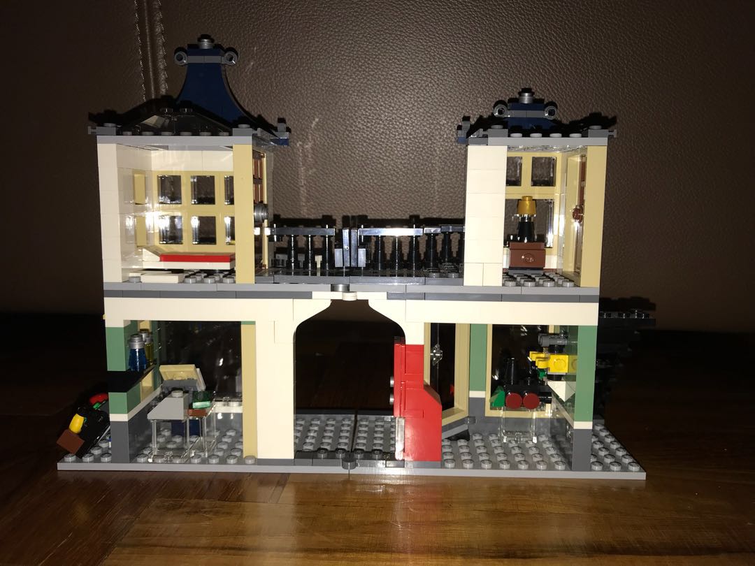 Lego Creator 31036 Toy & Grocery Store, Hobbies & Toys, Toys & Games on ...