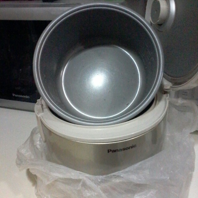 Panasonic rice cooker 1 L, TV & Home Appliances, Kitchen Appliances ...