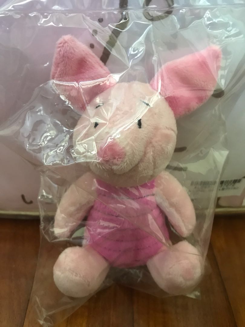 Authentic Disney Piglet 16cm, Hobbies & Toys, Toys & Games on Carousell