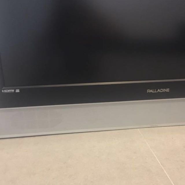 Palladine TV 32’ Inch LCD HDMI, TV & Home Appliances, TV ...