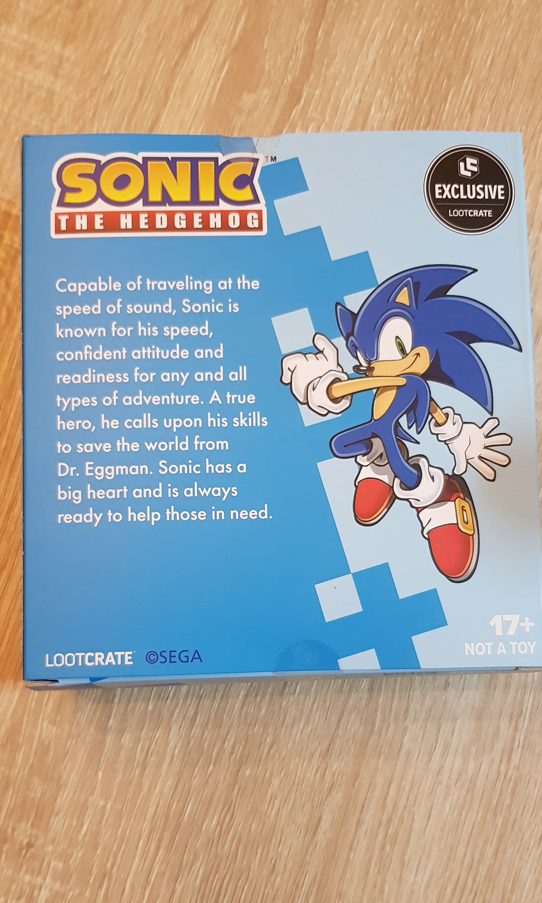 Sonic the hedgehog - adult collectible from lootcrate, Hobbies & Toys ...