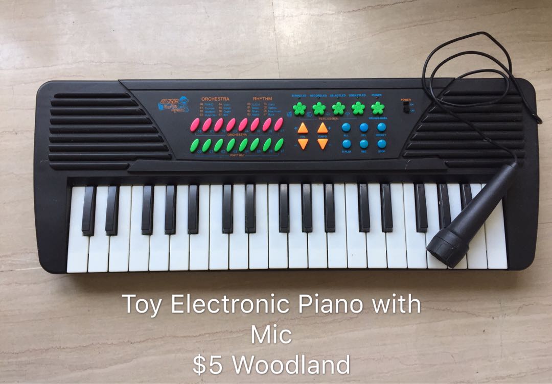 Toy Electronic Keyboard, Hobbies & Toys, Music & Media, Musical ...