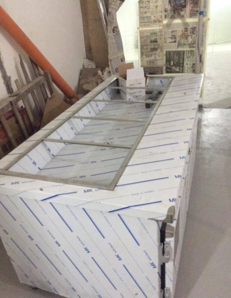 Undercounter Foodpan/Topping Chiller, TV & Home Appliances, Kitchen ...