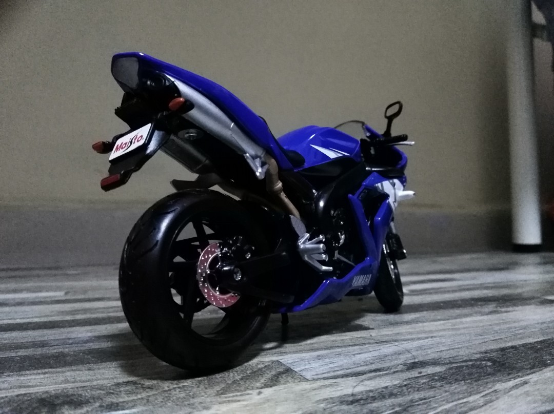 Yamaha R7[TOY], Hobbies & Toys, Toys & Games on Carousell