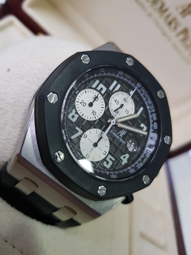 AP offshore rubber clad, Luxury, Watches on Carousell