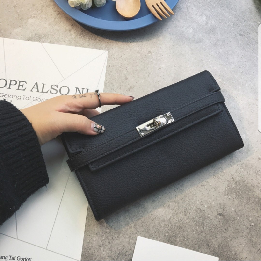 Classic Dusty Pink Leather Wallet, Women's Fashion, Bags & Wallets ...