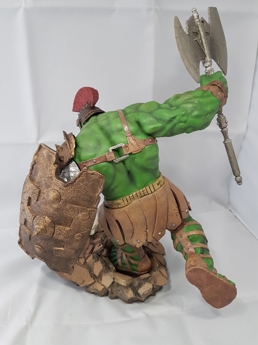 Green Scar vs. The Silver Savage Diorama Planet Hulk Exclusive Edition ...