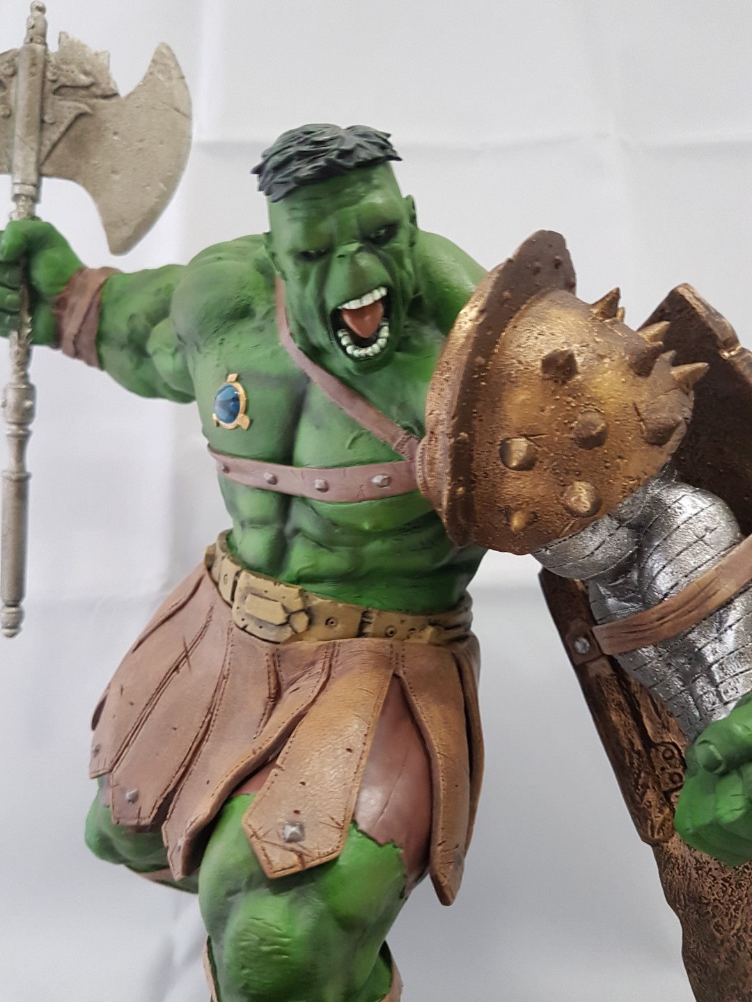 Green Scar vs. The Silver Savage Diorama Planet Hulk Exclusive Edition ...