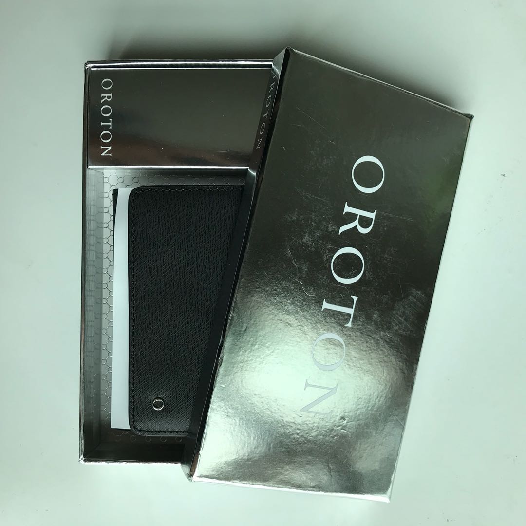 Oroton Salisbury - business card holder, Men's Fashion, Watches ...