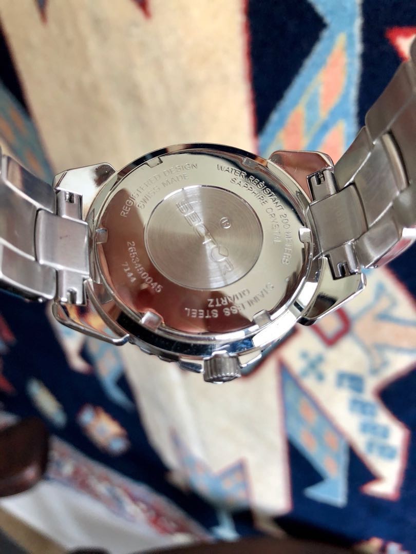Sector 200m diver (Swiss Made, sapphire crystal), Luxury, Watches on Carousell