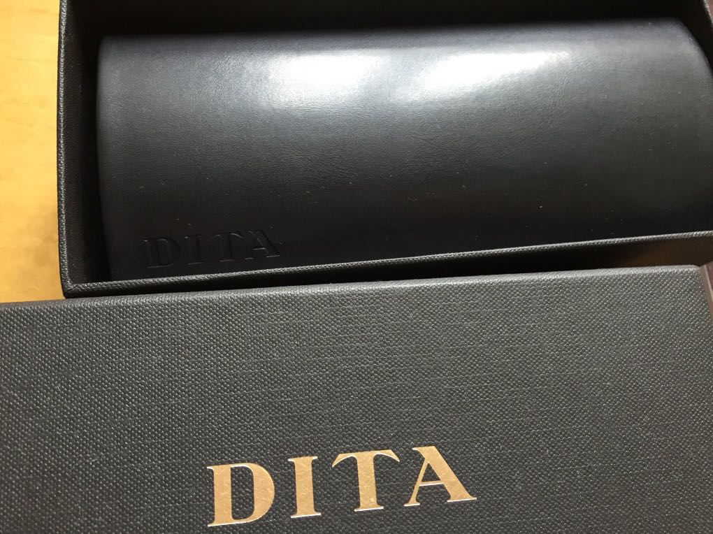 Dita edmont, 男裝, 手錶及配件, 眼鏡 - Carousell