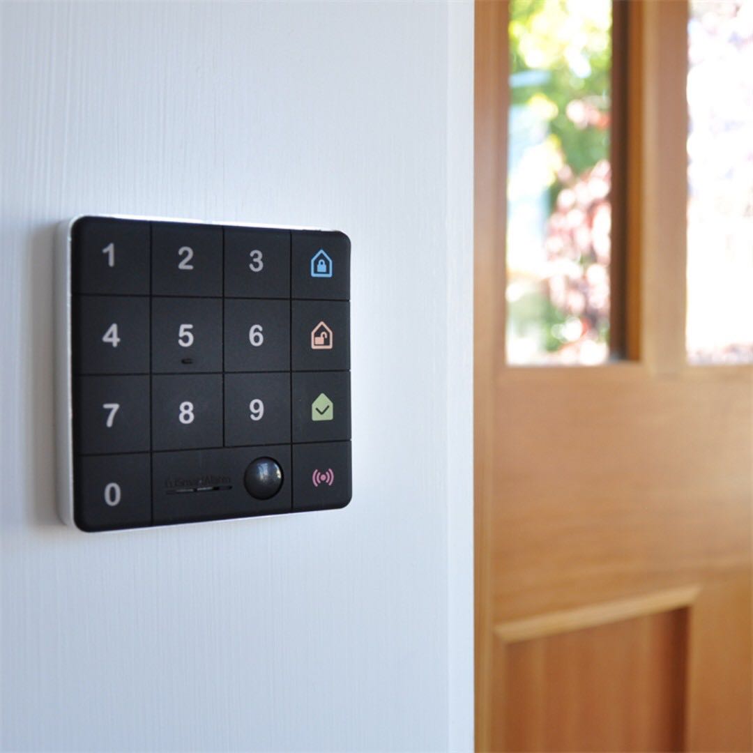 iSmartAlarm Keypad, Computers & Tech, Parts & Accessories, Computer ...