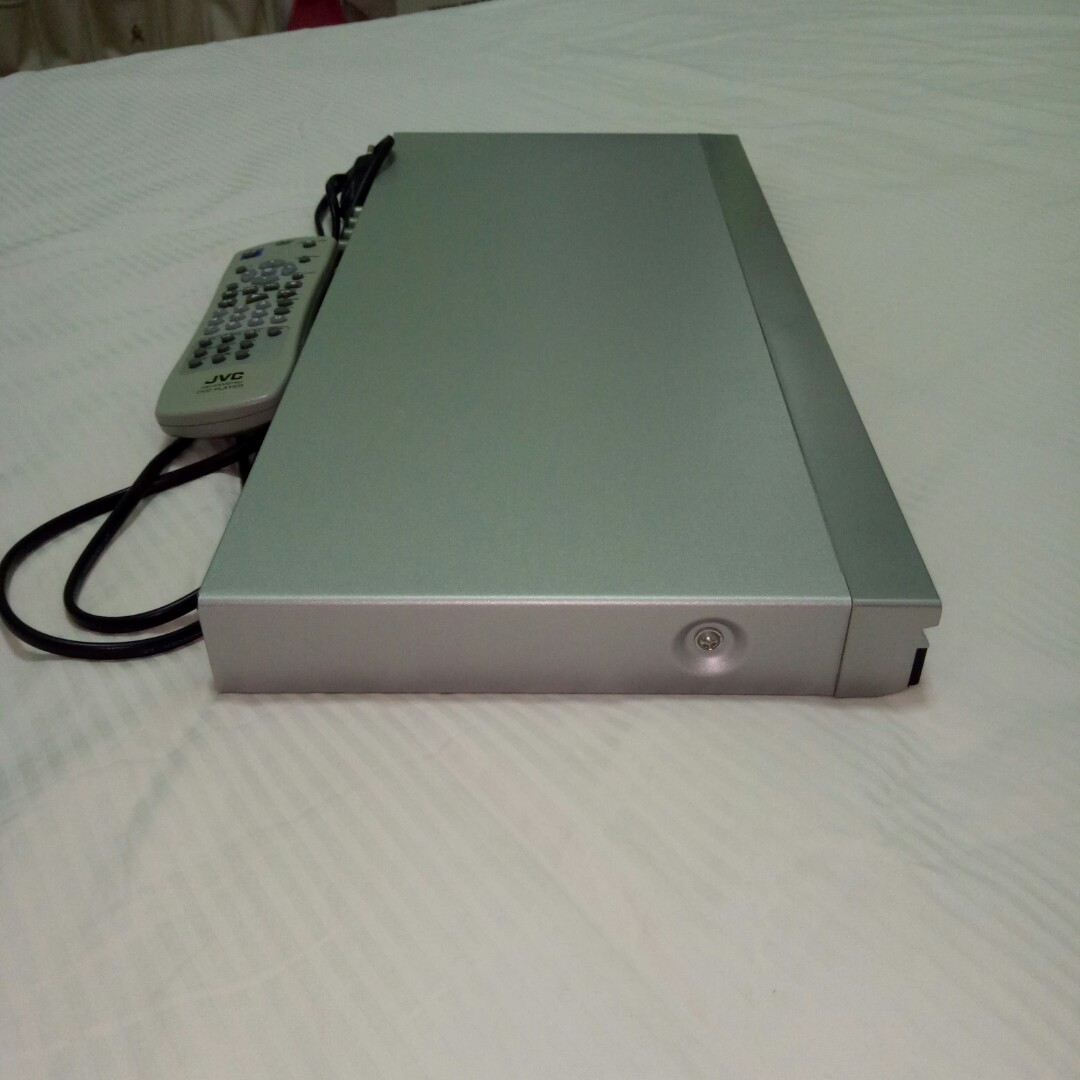 JVC Silver XV-N352S DVD Player, TV & Home Appliances, TV ...
