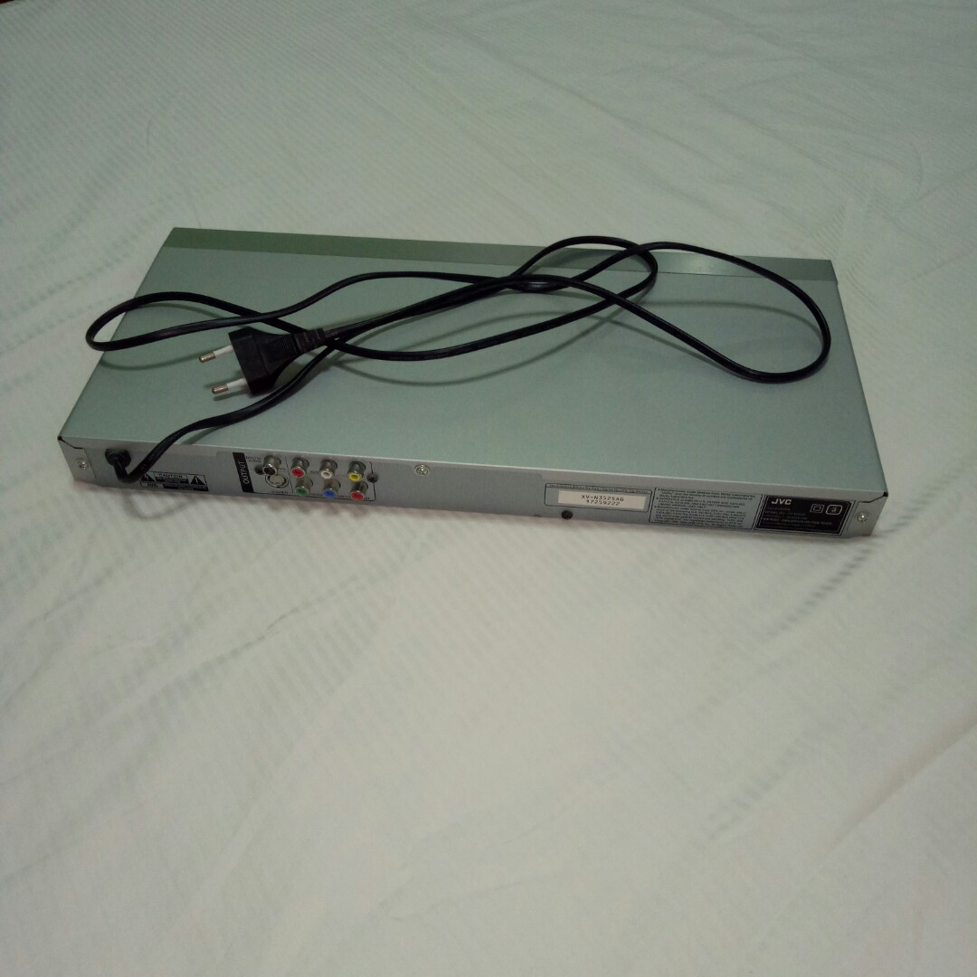 JVC Silver XV-N352S DVD Player, TV & Home Appliances, TV ...