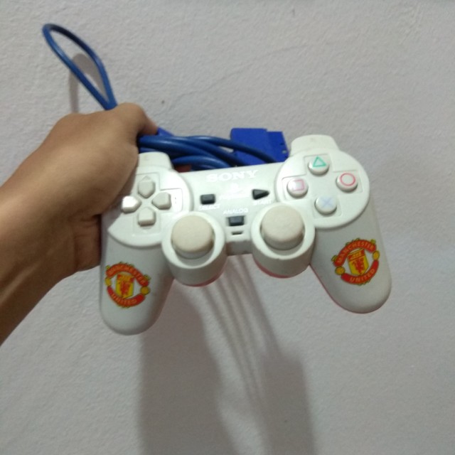 Ps2 controller, Video Gaming, Gaming Accessories, Controllers on Carousell