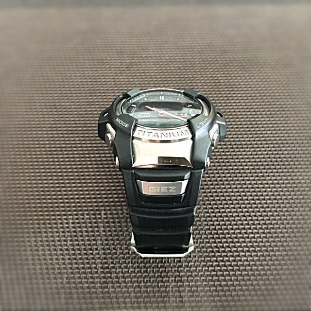 Rare Vintage Casio G-shock GIEZ GS-300 Titanium, Mobile Phones ...