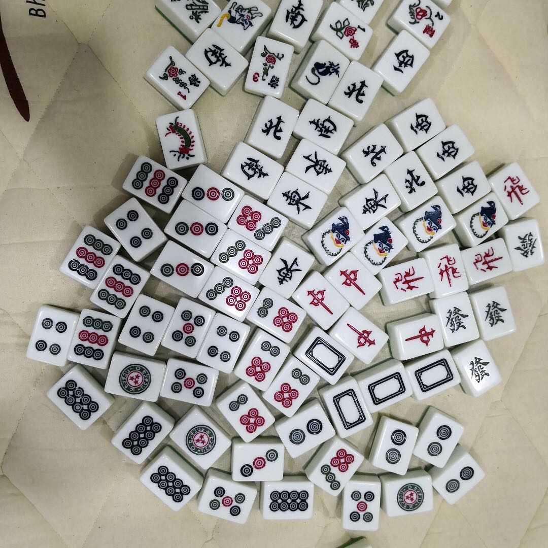 Electric Mahjong Table, Furniture & Home Living, Furniture, Tables ...