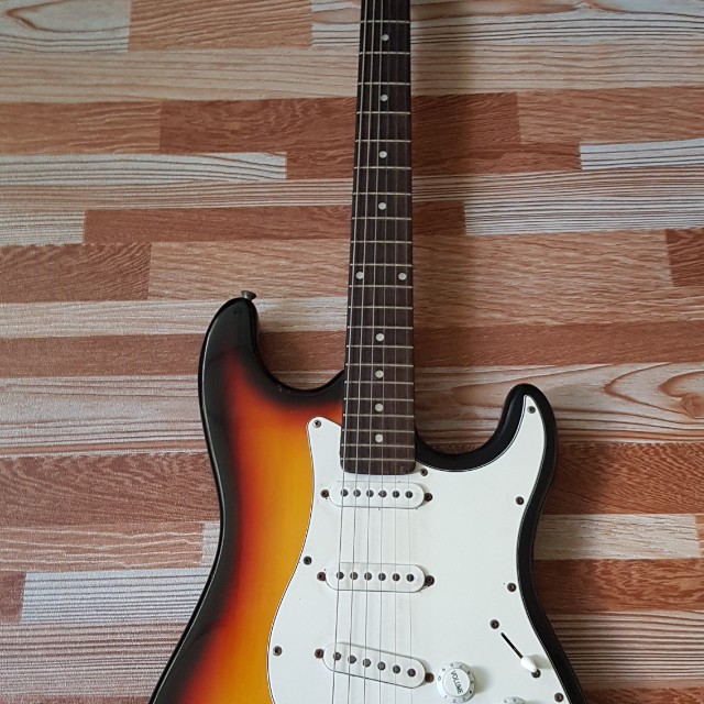 Guitar/Amp/effect, Hobbies & Toys, Music & Media, Musical Instruments ...