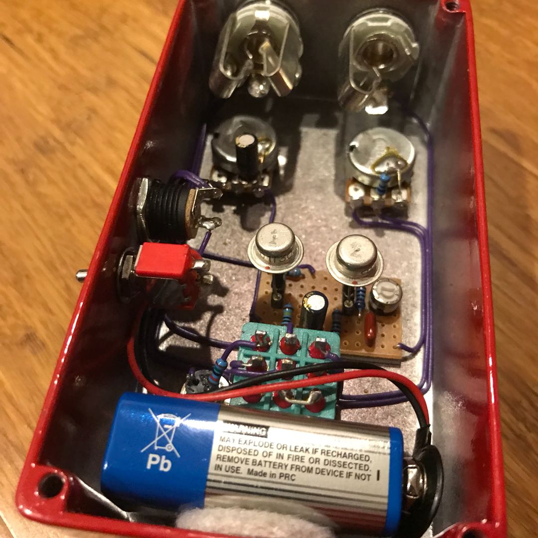 Monsterpiece Classic Fuzz, Hobbies & Toys, Music & Media, Music ...