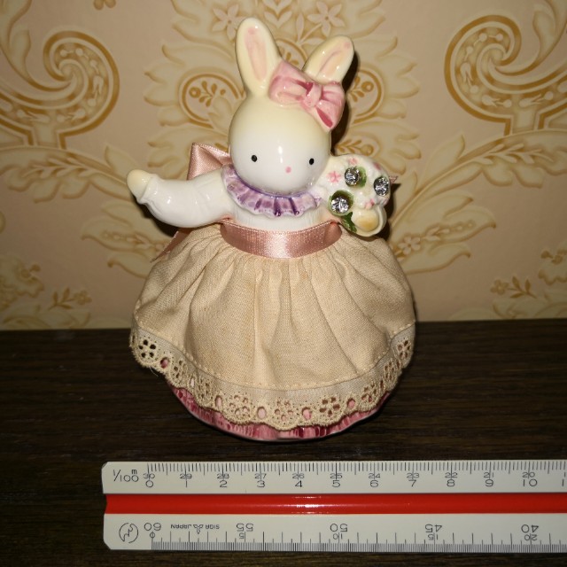 Vintage bunny music box, Hobbies & Toys, Collectibles & Memorabilia ...