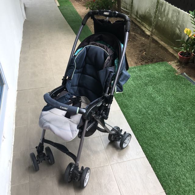 Combi Miracle Turn Stroller, Babies & Kids, Going Out, Strollers on Carousell