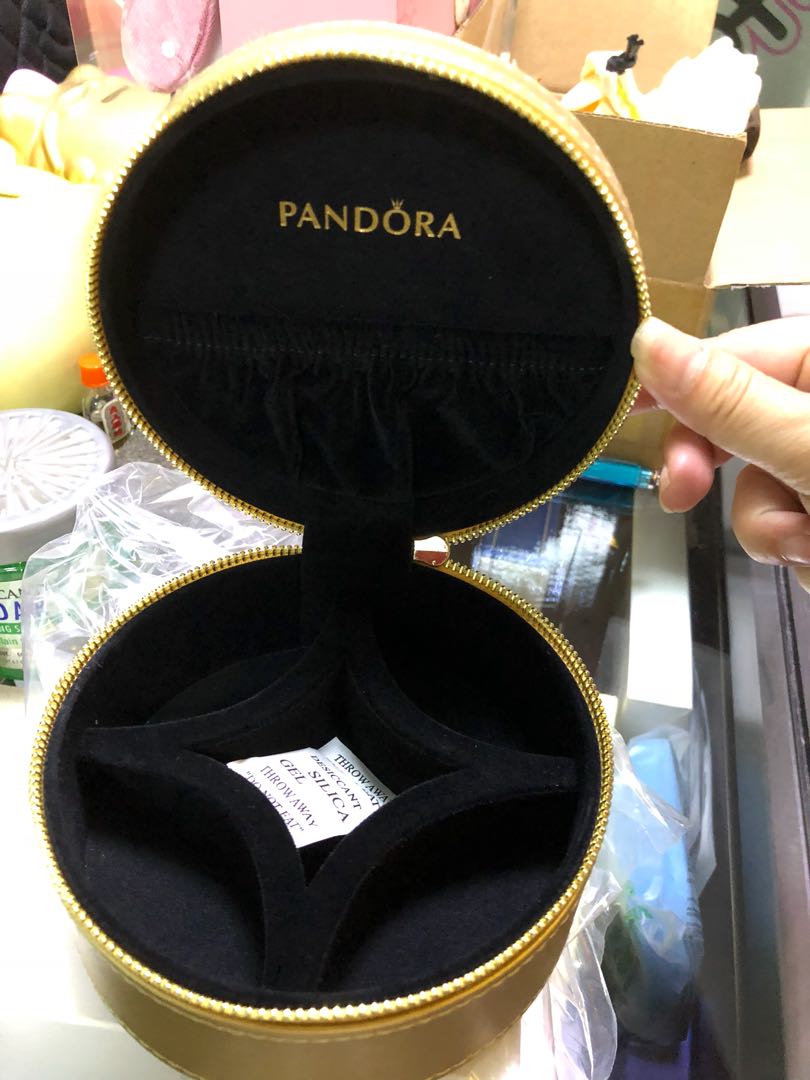 Pandora jewellery box, Women's Fashion, Watches & Accessories, Other ...