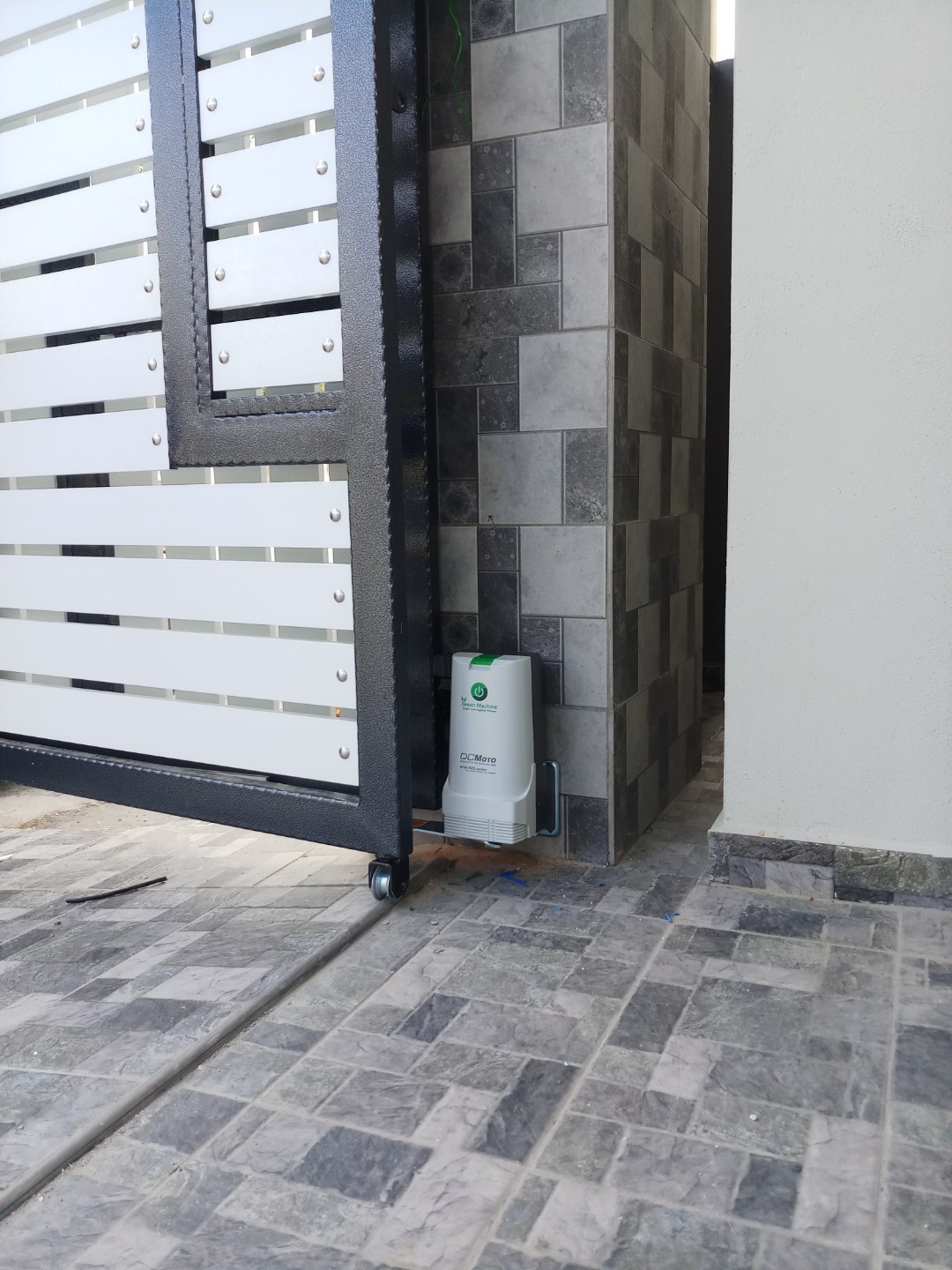 Dc moto 925w autogate, Health & Nutrition, Assistive & Rehabilatory ...